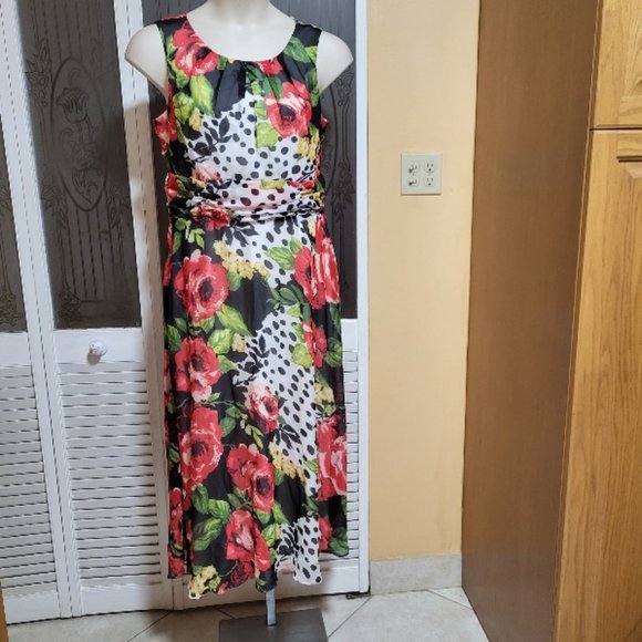 madison leigh | Dresses | Madison Leigh Ladies Beautiful Floral Ruched ...